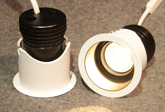 special High Lumen 2700K Of COB LED Ceiling Light With Meanwell Driver anti glare lamp