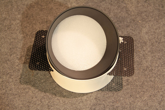 round cutout Trimless LED downlight with original design 12w 800lumens with light weight