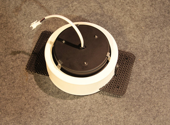 round cutout Trimless LED downlight with original design 12w 800lumens with light weight