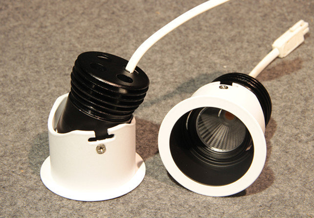 special High Lumen 2700K Of COB LED Ceiling Light With Meanwell Driver anti glare lamp