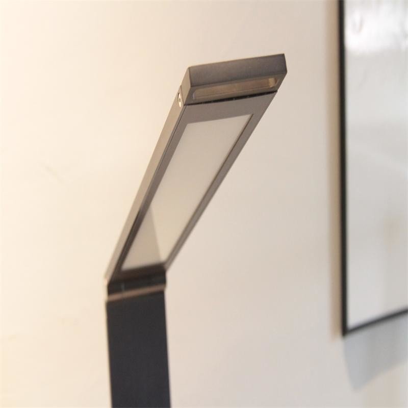 2000lm-2100lm LED table/desk lights with USB accached to charge cell phone
