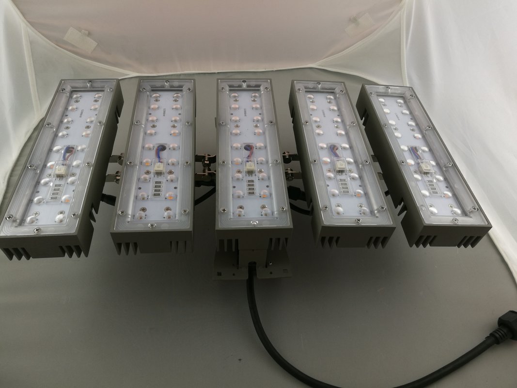 150W Plant light led hanging grow light for greenhouse  vegetable growing RGB rLED horticulture lighting 85% save energy
