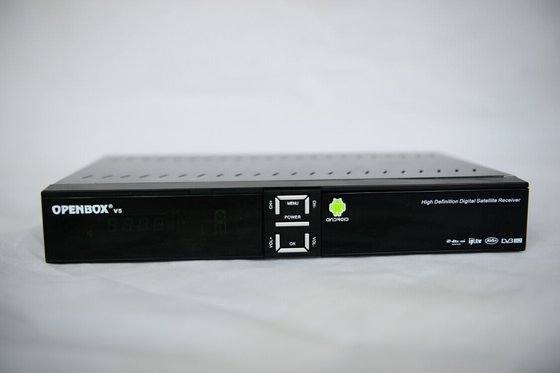 El receptor combinado androide Openbox V5 de la caja dvb-s2 dvb-t2 de la TV se dobla base