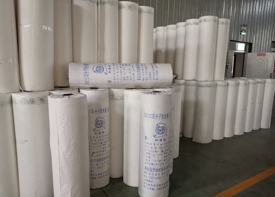 Ply Waterproof Roof Membrane Protection Excellent Seams Strength Thermally Welded