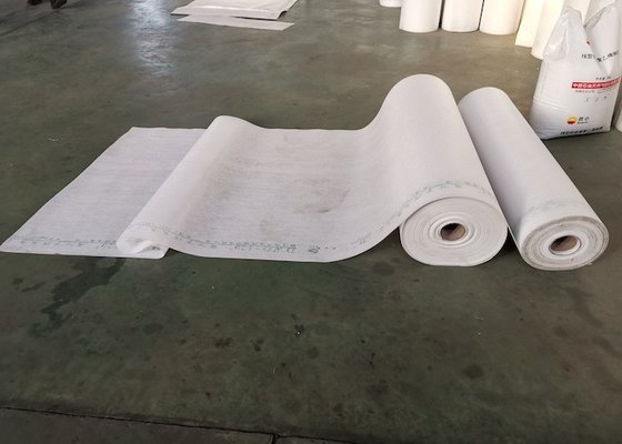 Ply Waterproof Roof Membrane Protection Excellent Seams Strength Thermally Welded