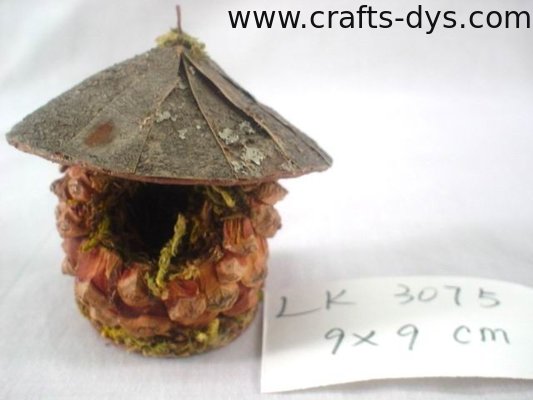 Handmade small house,size:13×7×10cm,Natural material holiday decoration and home decoration