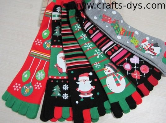 Christmas decoration ornaments gifts,Christmas tree  stockings, five fingers socks, animated cartoon style