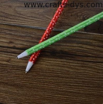 Christmas gift Santa Claus, snowman pen Big head doll ballpoint pen Interesting gifts for children