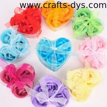 Small gifts of Christmas day and valentine's day, rose soap flower, health care wash bath ，With the fragrance of roses
