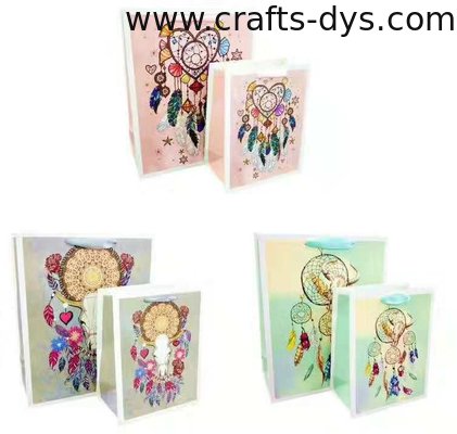Christmas paper bag, gift bags, Kraft paper shopping bags of Christmas,Paper bag of wine，Valentine's day gifcarrier bags