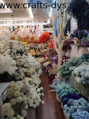 The simulation flower,Artificial flowers,Crepe paper grass flower ，Dried flowers， hardcore cotton ，pine cone