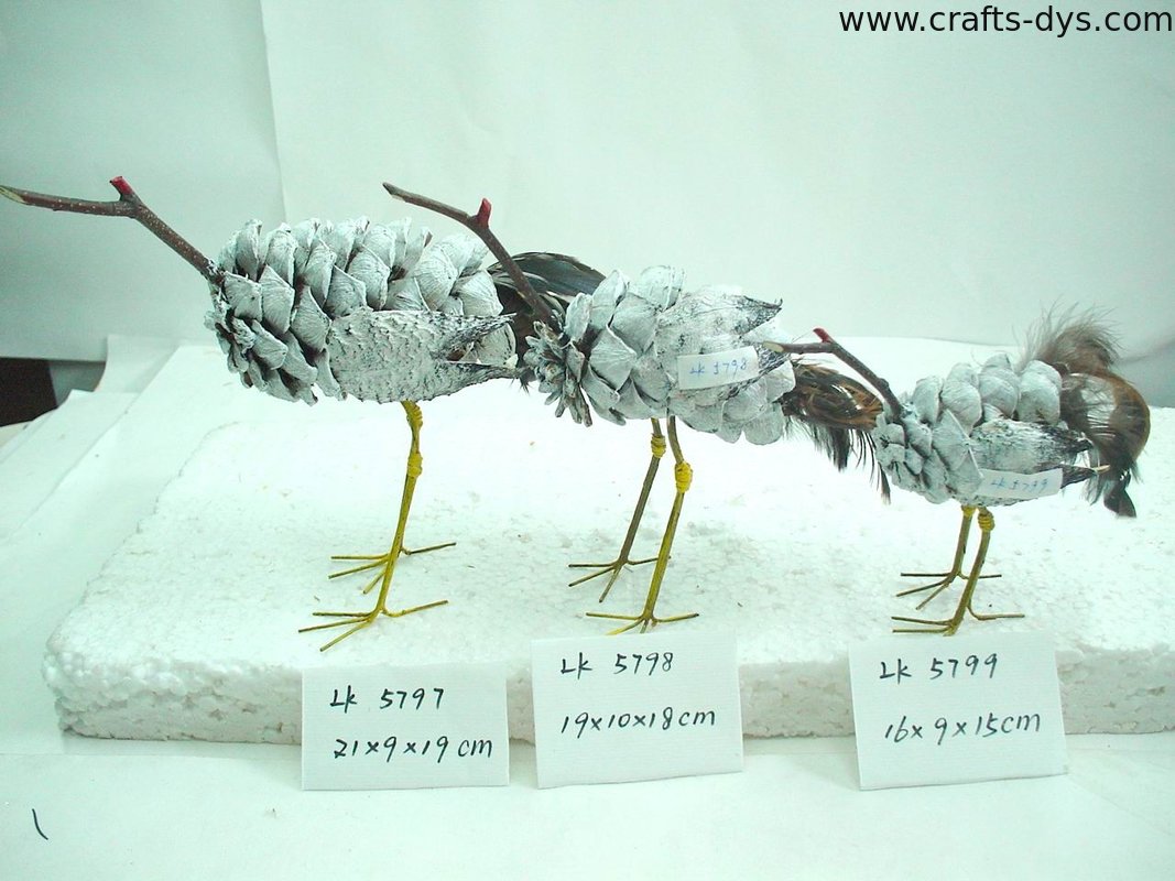 2018 new Handmade ostrich,Bark, branches and grasses made,holiday gifts ornaments and home decoration