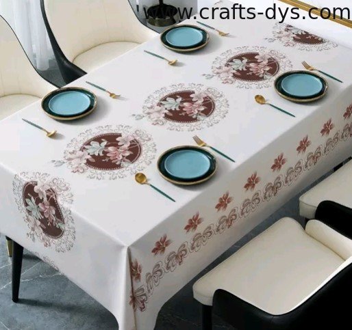 The tablecloth,waterproof and oil,prevent hot，don't need to be clear，Environmental protection non-toxic no taste。