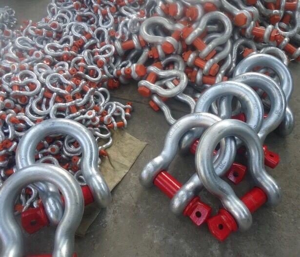 U.S TYPE Arched Shackles with cotter pins G209