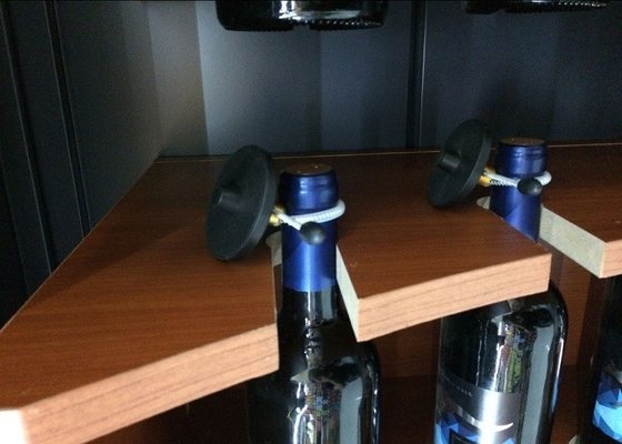 RF System Gates Bottle Security Tags For Wines Stores Loss Prevention