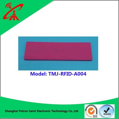 China UHF RFID tag 860-960MHZ Washable Laundry Tag RFID Silicone Laundry Tag supplier