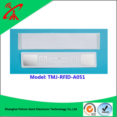 China Customized Size UHF RFID Tag 860 - 960MHZ Tag UHF RFID Sticker Tag For Apparel supplier