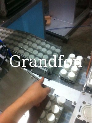 Automatic 4 color beverage caps pad printing machine with conveyor