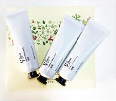 Hand Cream Body Care Products Handfuls Of Happiness Caring 30g * 3 FEMALE Floral supplier