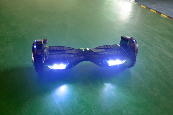 Pioneering Model Self Balancing Skateboard Stand Up Scooters Motorized
