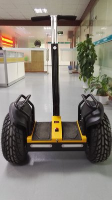 旅行および催し物のためのハンドルが付いている極度のスポーツの電気スクーター