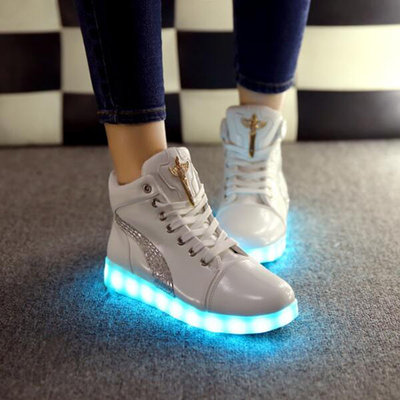 China Reliable Supplier fibre cloth shoes led supplier