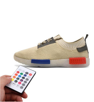 China Spring / Autumn App Controlled LED Shoes Rechargeable Function Size 25-46 supplier