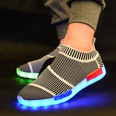Street Dance Light Up Gym Shoes With Lights On The Bottom , Adults Neon Light Up Shoes supplier
