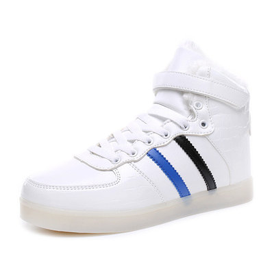 Custom Rechargeable LED Sneakers 7 Static Colors + 4 Dynamic Colors Wear - Resistant supplier