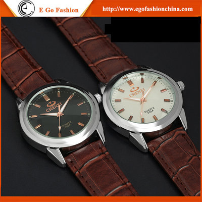 005A New Fashion Women Men Quartz Stainless Steel Watch Rhinestones Couple Leather Watches