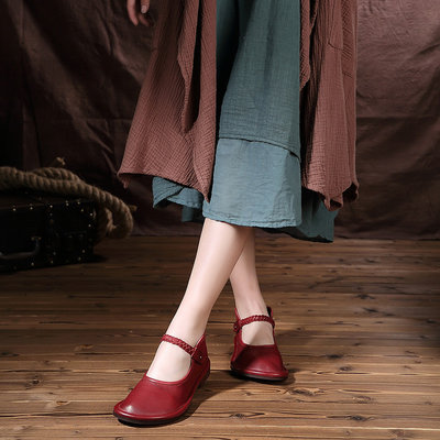 S018 Spring and summer new women's shoes leather ethnic style soft sole original handmade cowhide single shoes