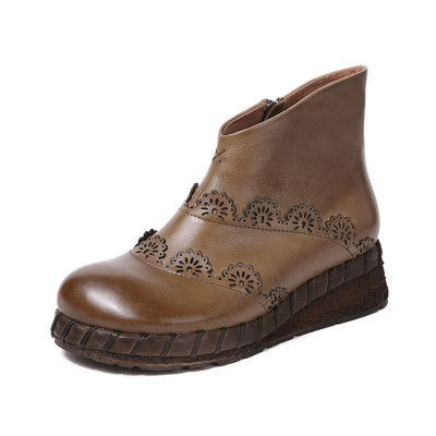 S021 Autumn and winter new leather women's boots original ethnic style soft bottom flat round toe casual ladies leather