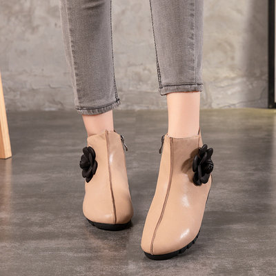 S078 New fashion boots women retro handmade leather zipper three-dimensional flowers flat women's short boots