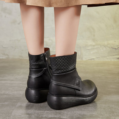 S082 Autumn and winter new women's shoes retro handmade leather fashion stitching in tube thick-soled short boots women
