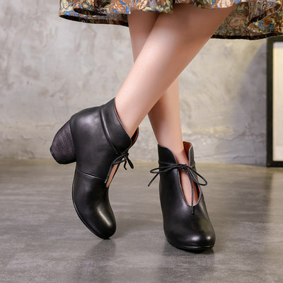 S091 Autumn new high-heeled women's single shoes, retro lace-up leather fashion, thick-heeled four-season small leather