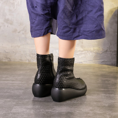 S097 Leather retro folk style breathable soft handmade women's shoes 2018 autumn and winter personality short leather bo