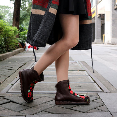 S120 Leather breathable thick fleece handmade women's shoes autumn and winter flower embroidery ethnic short boots whole
