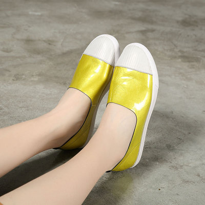S138 2020 new fashion personality leather handmade women's shoes trendy wear-resistant flat metal patent leather single
