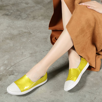S138 2020 new fashion personality leather handmade women's shoes trendy wear-resistant flat metal patent leather single