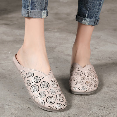 S148 Factory ethnic style flat bottom hollow Baotou sandals retro handmade slippers fashion all-match simple women's