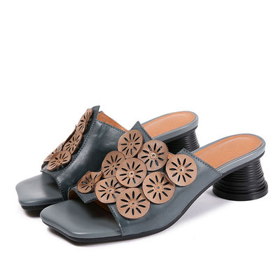 S150 Factory ethnic style flat bottom hollow Baotou sandals retro handmade slippers fashion all-match simple women's
