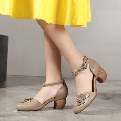 S156 2020 new round head layer cowhide retro ethnic flower women's shoes literary and elegant leather high heels autumn