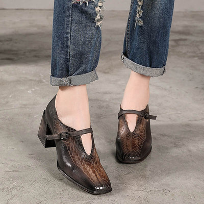 S166 2020 autumn and winter square toe thick heel handmade original leather high heels literary forest women's retro