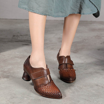 S174 Factory autumn and winter new pointed toe woven leather handmade women's shoes fashion all-match Sen style literary