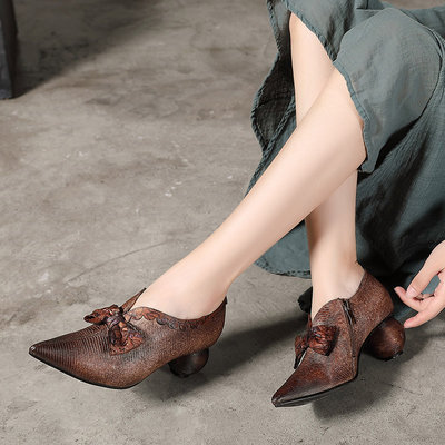 S179 Factory retro art handmade leather pointed high heels fashion wild autumn and winter new ethnic style women's shoes