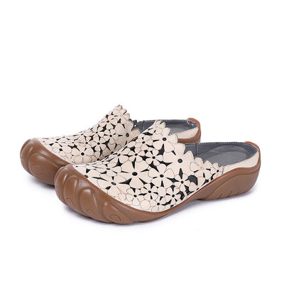 S180 Factory autumn and winter new retro ethnic style polished color flower short boots flat handmade leather women's sh