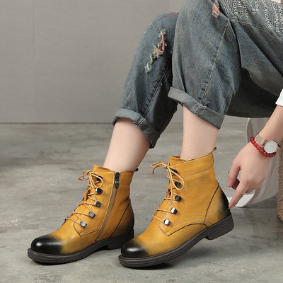 S195 Manufacturers fashion all-match autumn and winter new personality cowhide Martin boots rubber thick sole retro fema