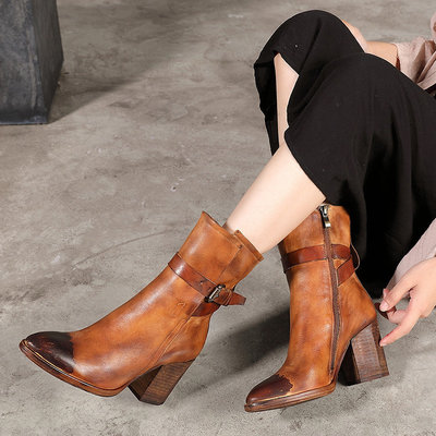 S196 2020 autumn and winter new pointed high heel retro weathered textured leather boots ethnic style women's shoes fact