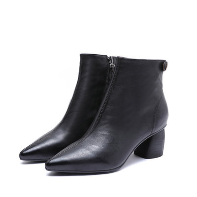 S223 Pure color pointed toe ladies elegant leather handmade short boots fashion all-match leather autumn and winter boot