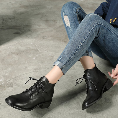S231 Fashion British minimalist leather handmade short boots comfortable and wear-resistant rubber-soled Martin boots